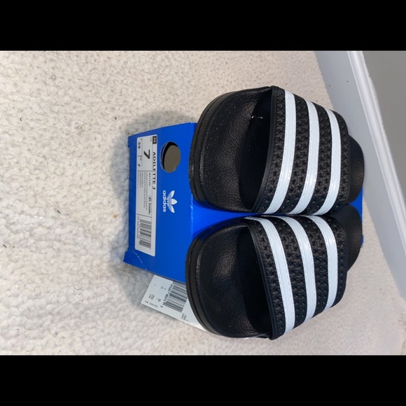 adidas | Shoes | Adidas Adilette Comfort J | Poshmark